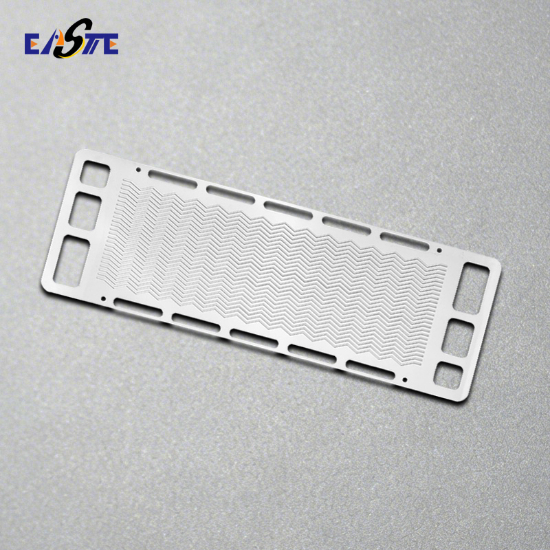 Titanium Etching Service For Custom 0.6mm Micro Flow Channel Metallic ...